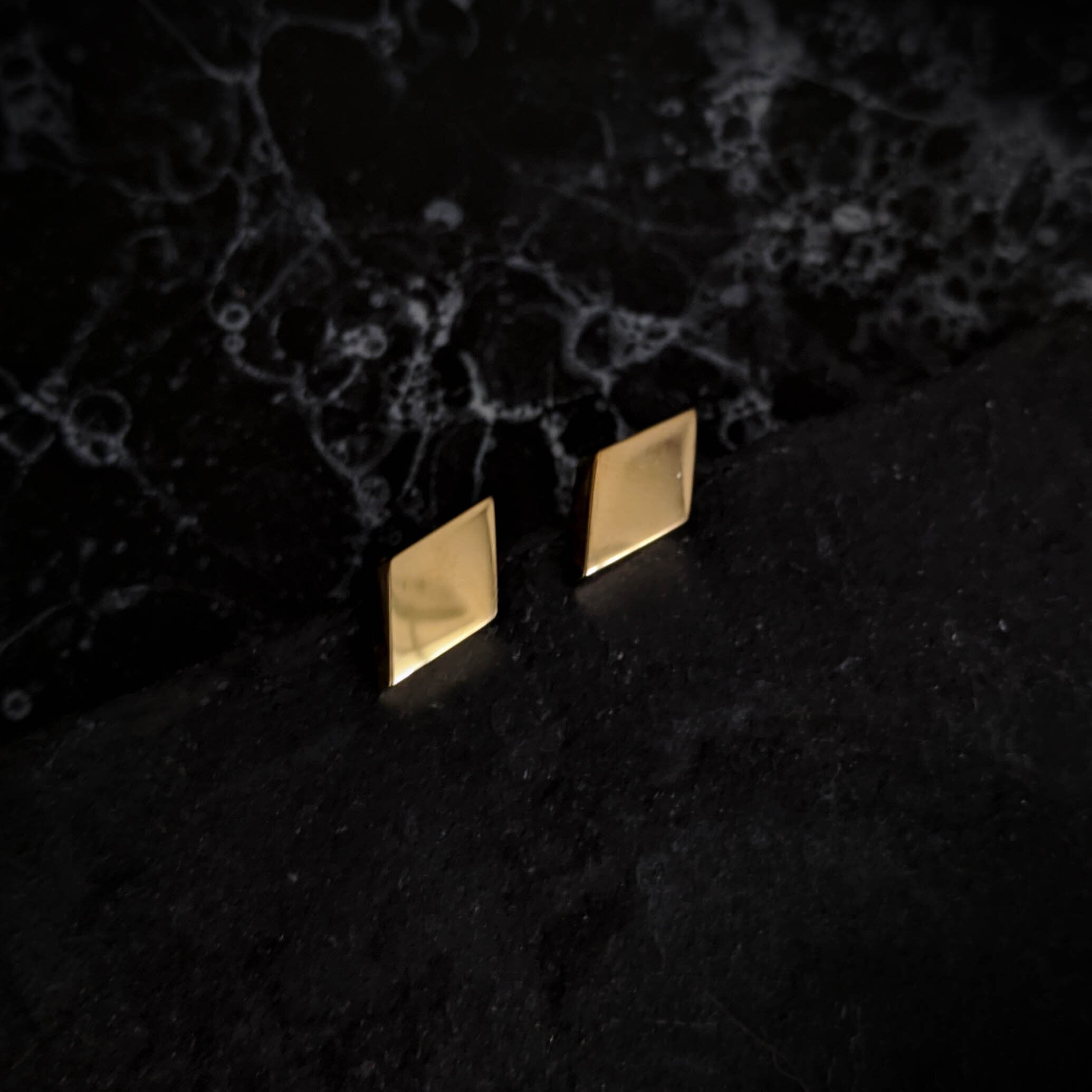 DIA Solid Studs – Liane Vaz Designs